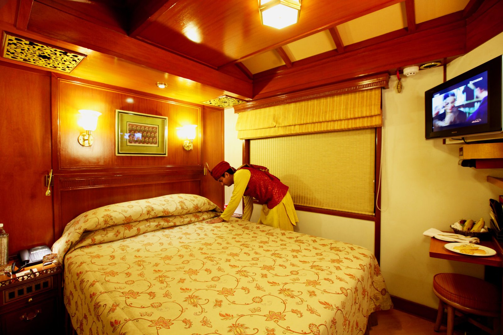 Maharaja Express Train: A Luxury Train of India